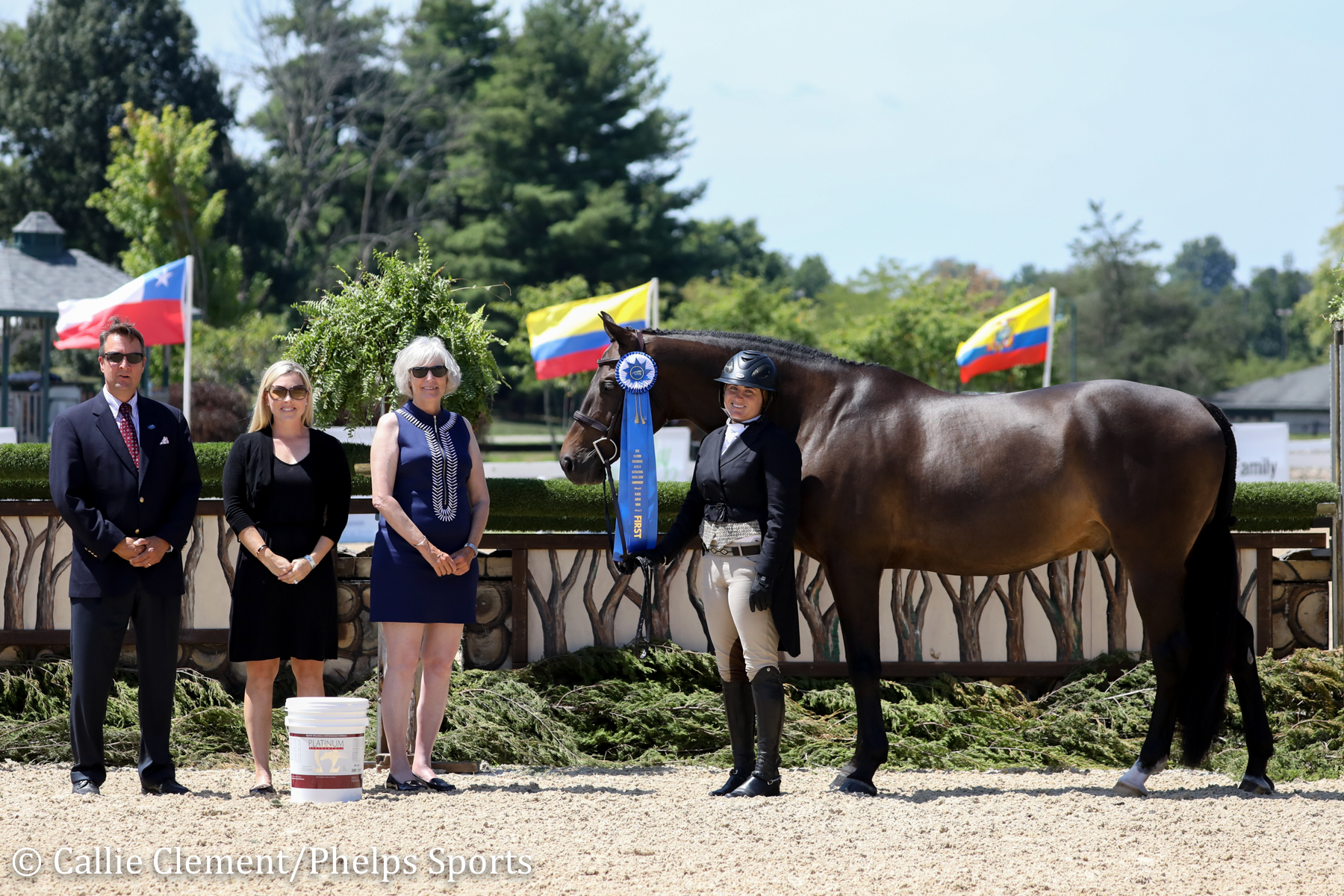 Victoria Colvin and El Primero Lead First Day of 2019 Platinum ...