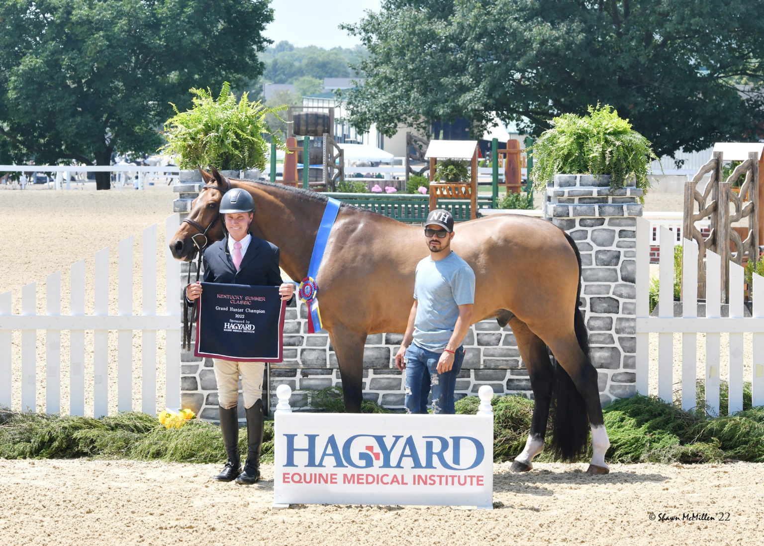 Christopher Payne takes Grand Hunter Champion, sponsored by Hagyard ...